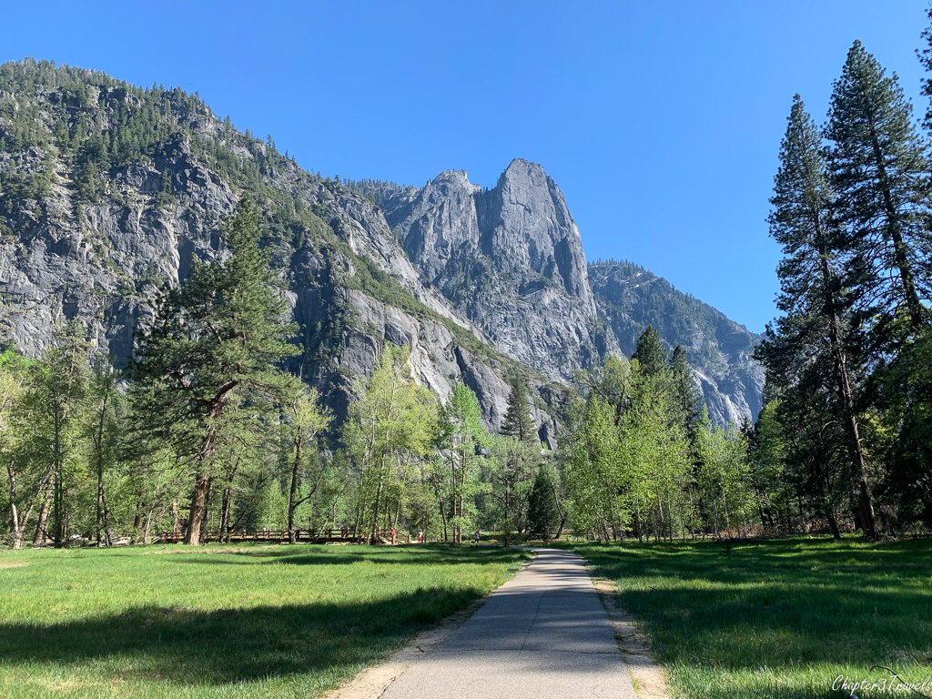 Yosemite & Sequoia National Parks: Big Rocks, Fast Rapids, and Enormous ...